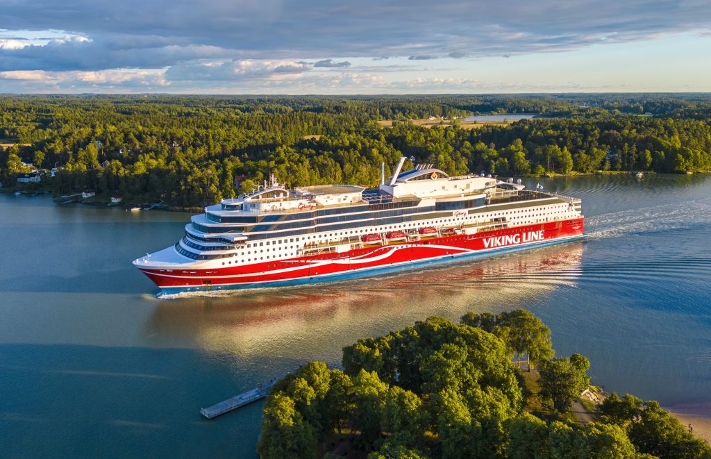 Viking Line and Mercy Ships honoured in Shippax Awards 2022 - Deltamarin